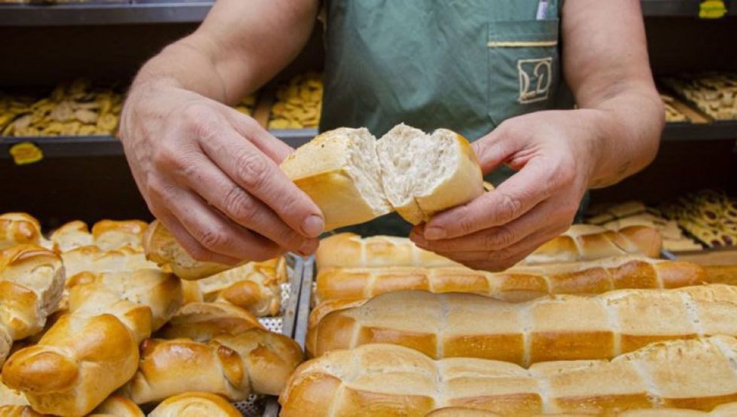 "Durante julio se va a mantener el precio del pan, pero en agosto vamos ...