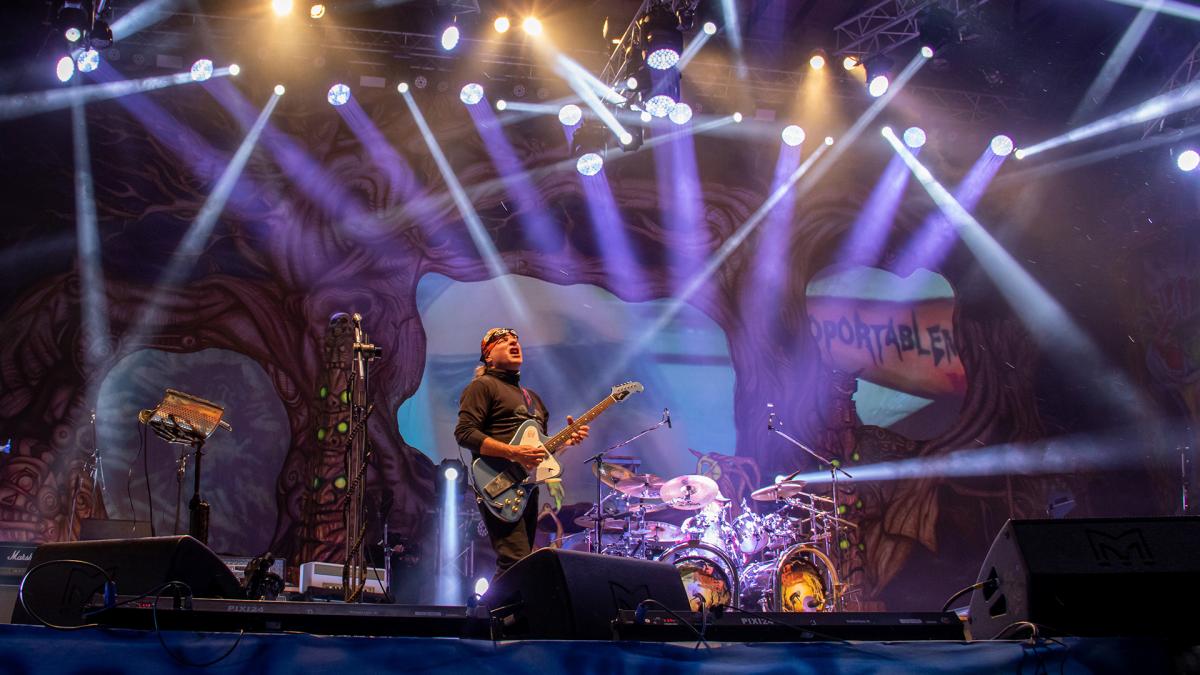 La advertencia de Chizzo, líder de La Renga, a Javier Milei durante un ...