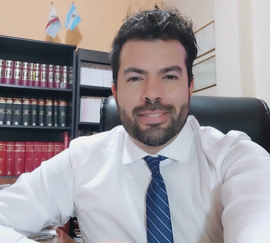 Ante las acusaciones en su contra, el abogado Leguizamón León hizo su ...