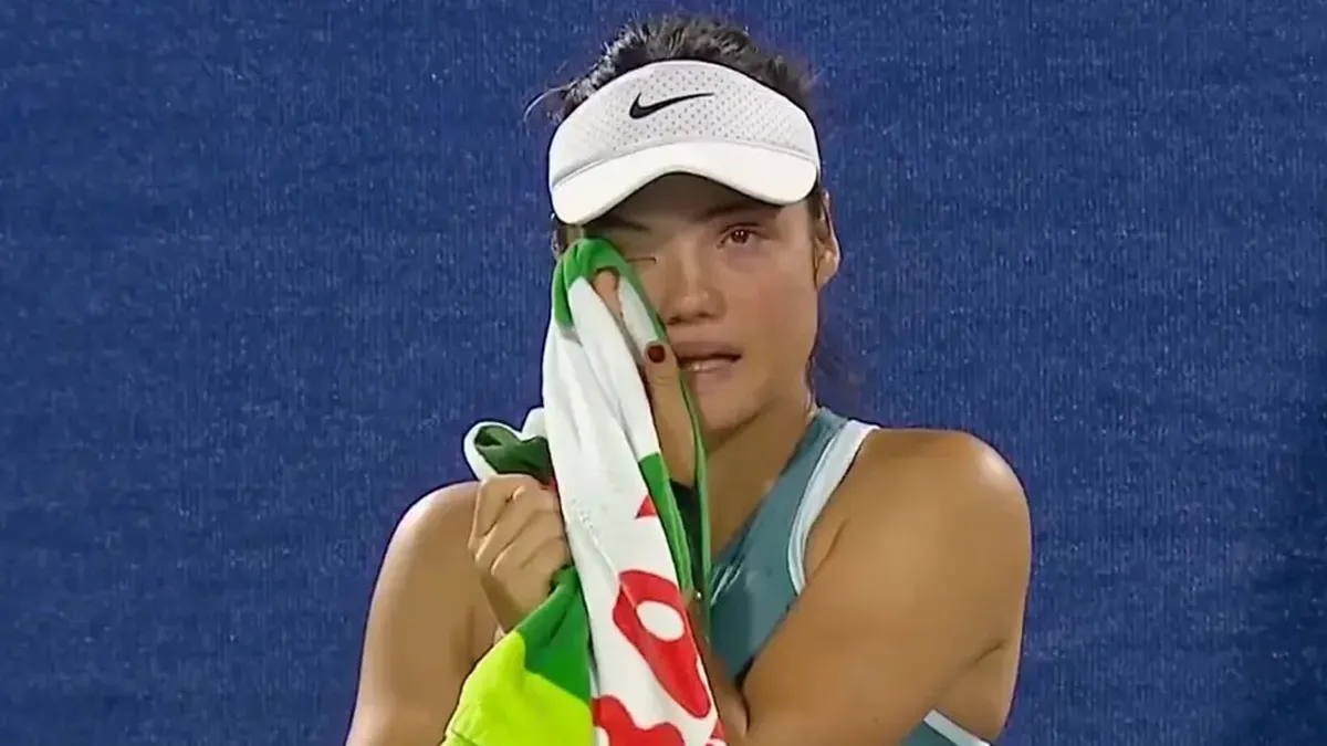 La tenista Emma Raducanu identificó a su acosador en pleno partido: angustiante momento y ...