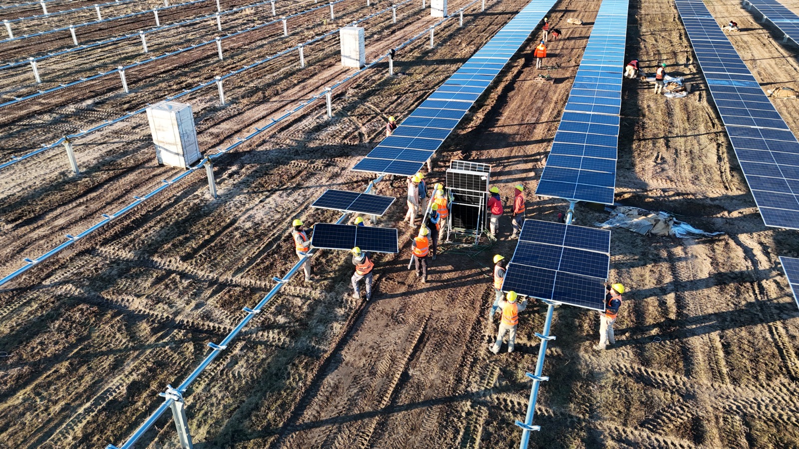 Nuevo Parque Solar en Arauco: DQD convoca a trabajadores riojanos para ...